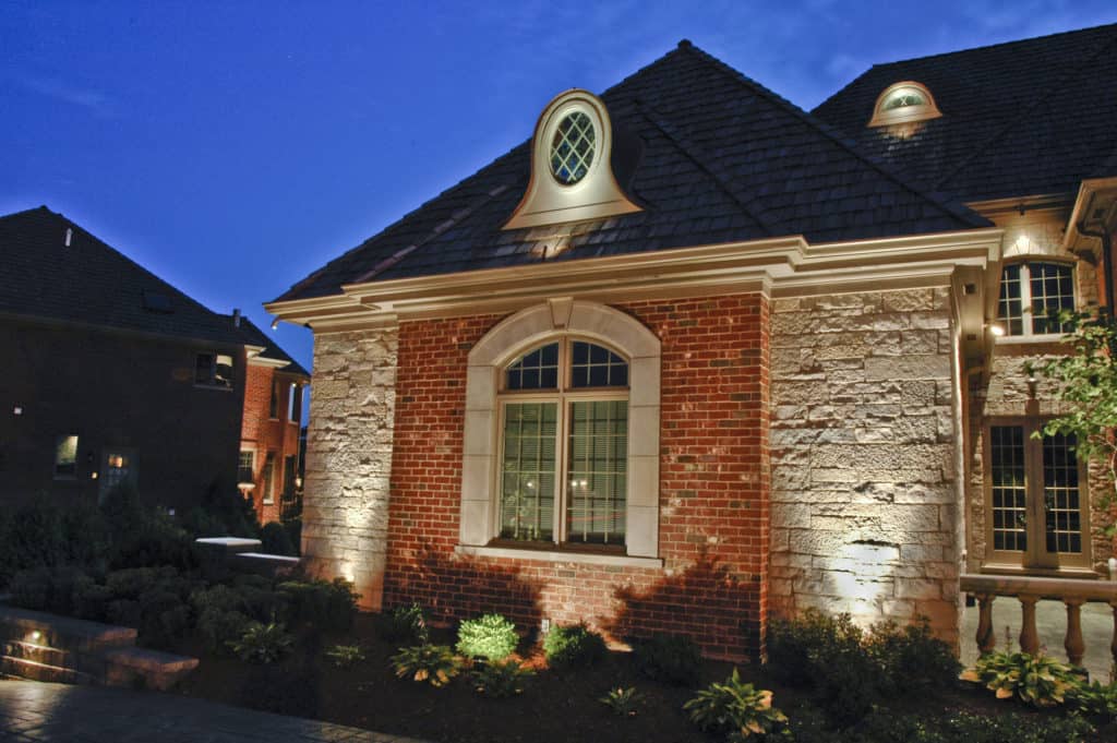 Goyal Garage Side - Outdoor Lighting in Chicago, IL | Outdoor Accents